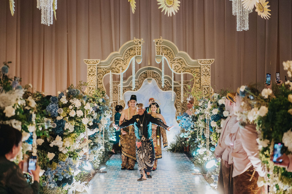 The wedding of Anggika and Omar by Terralogical